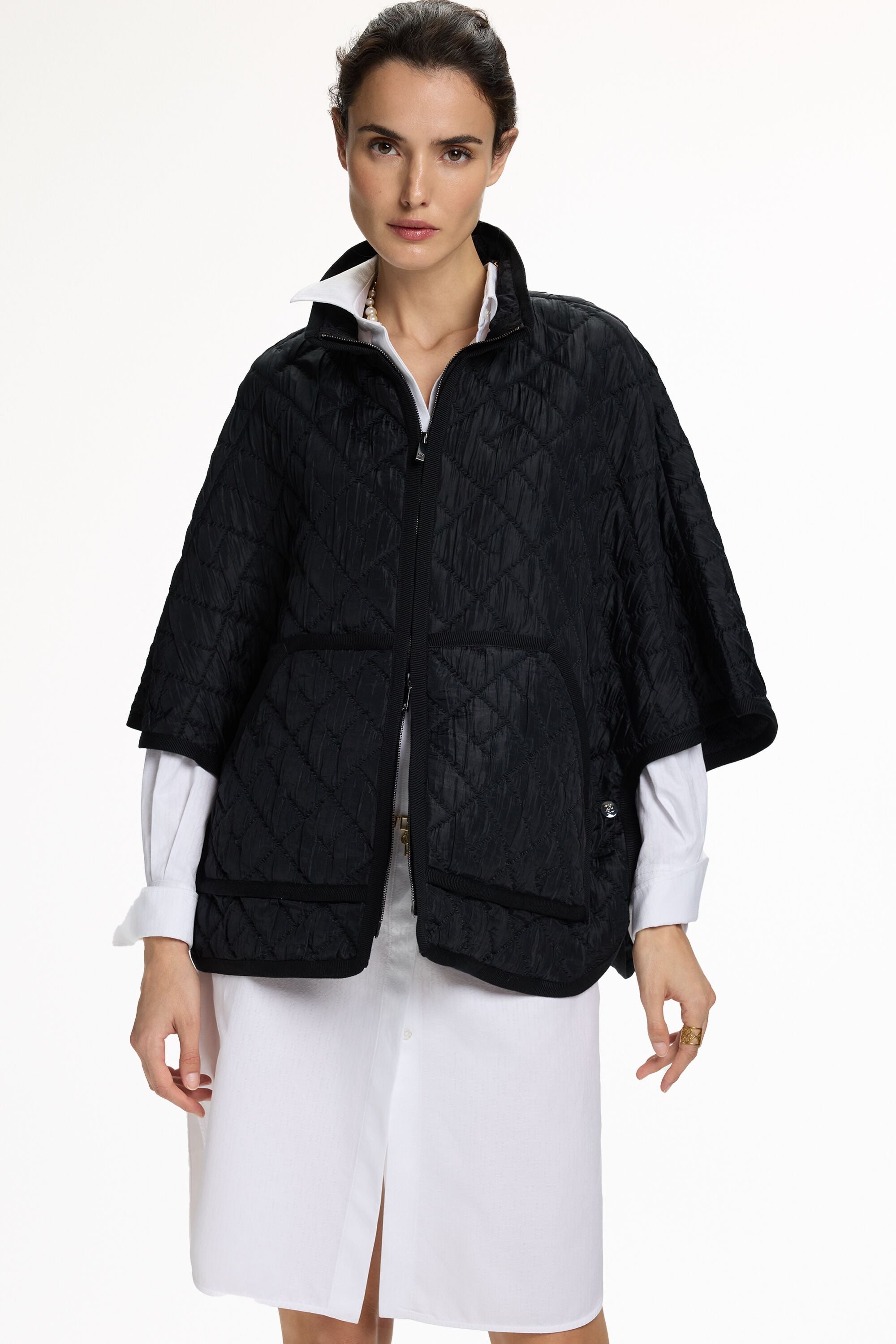CH2020 Quilted Technical Oversize Coat black - CH Carolina Herrera ...